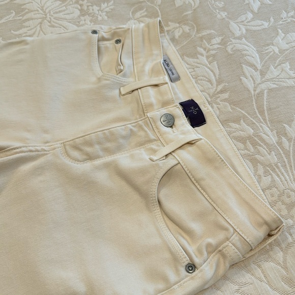 NYDJ | Jeans | Excellent Pre Loved Cream Jeans | Poshmark